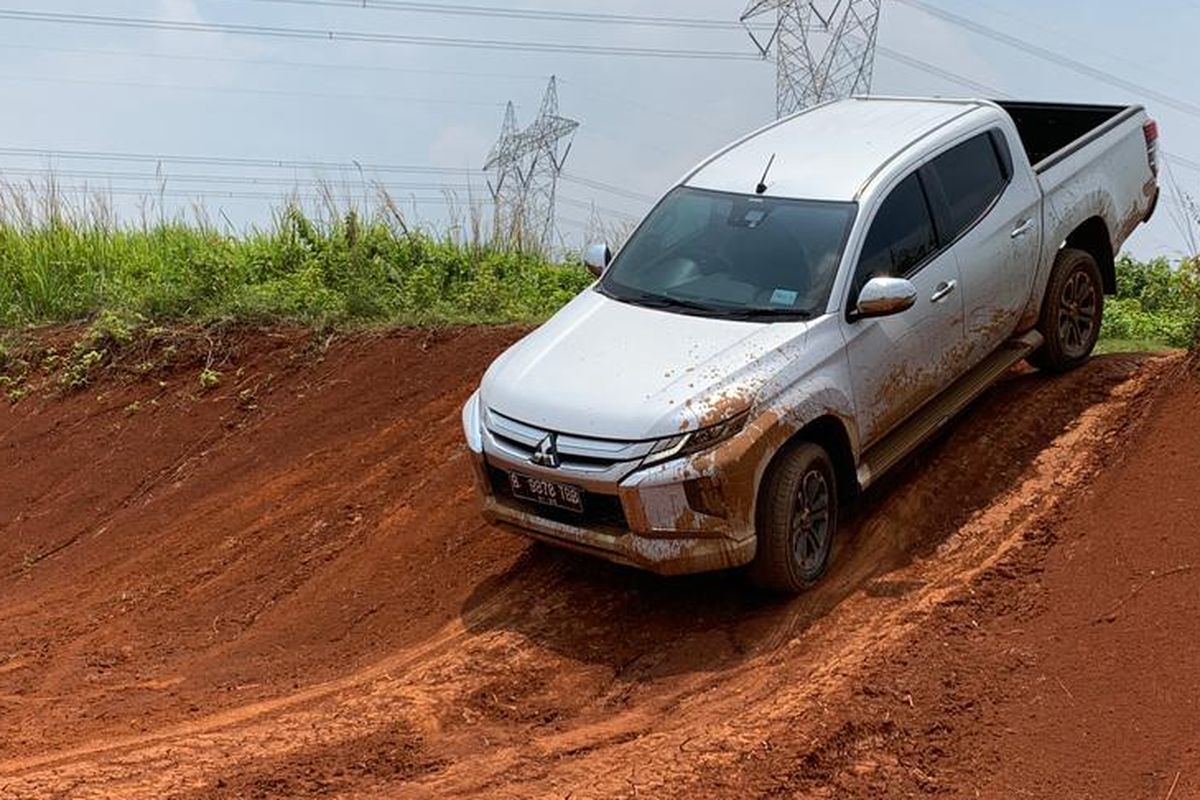 Mobil 4x4 Terbaru 2025: Pilihan Terbaik untuk Pecinta Off-Road - Pojok ...